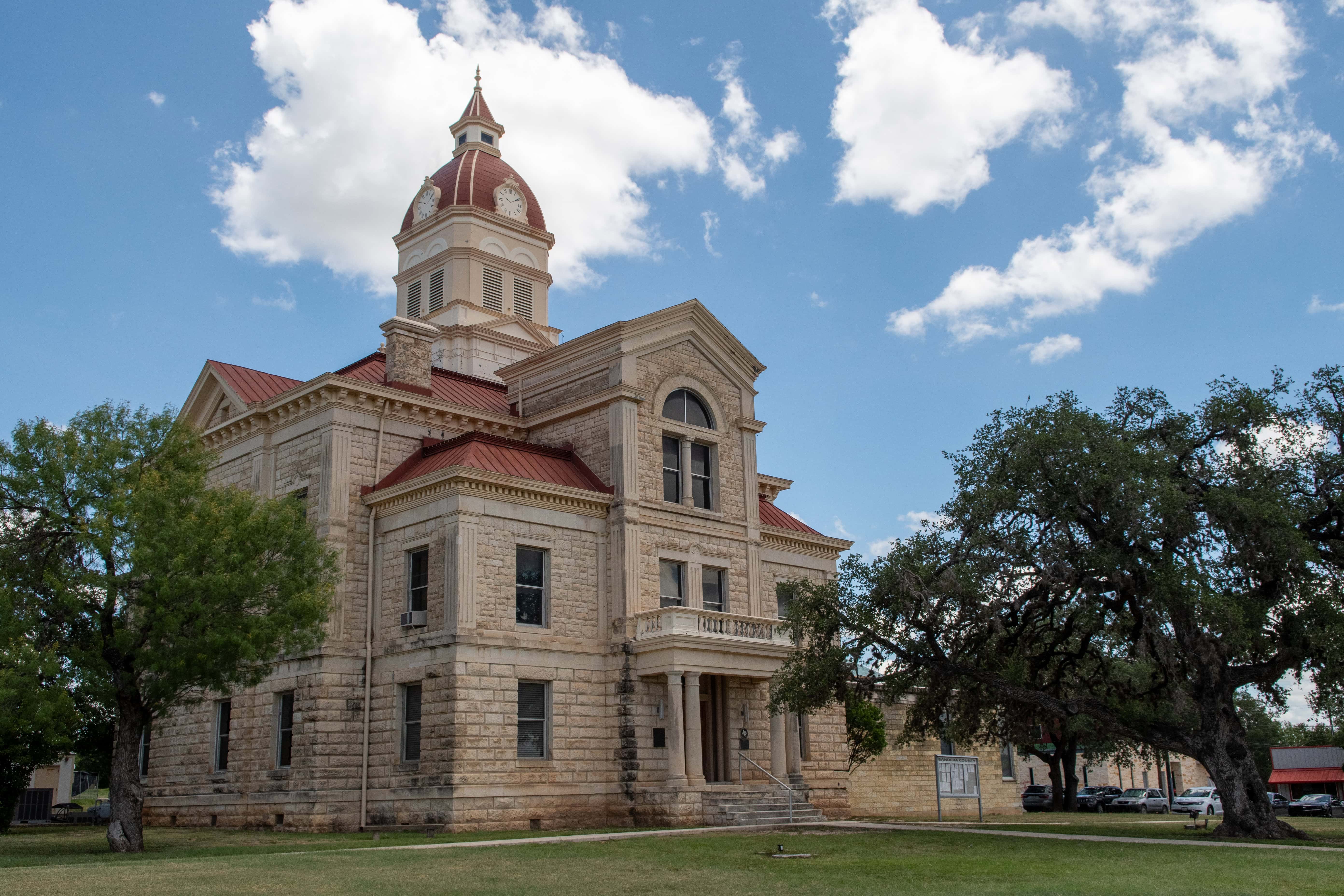 Bandera County Courthouse - Kris Cross The Globe